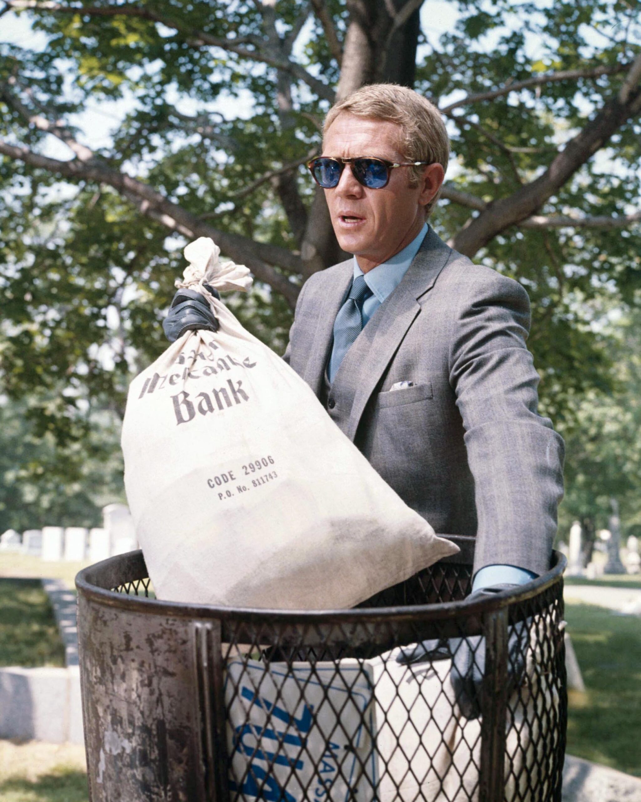 Steve McQueen and Faye Dunaway Clash on The Thomas Crown Affair Set